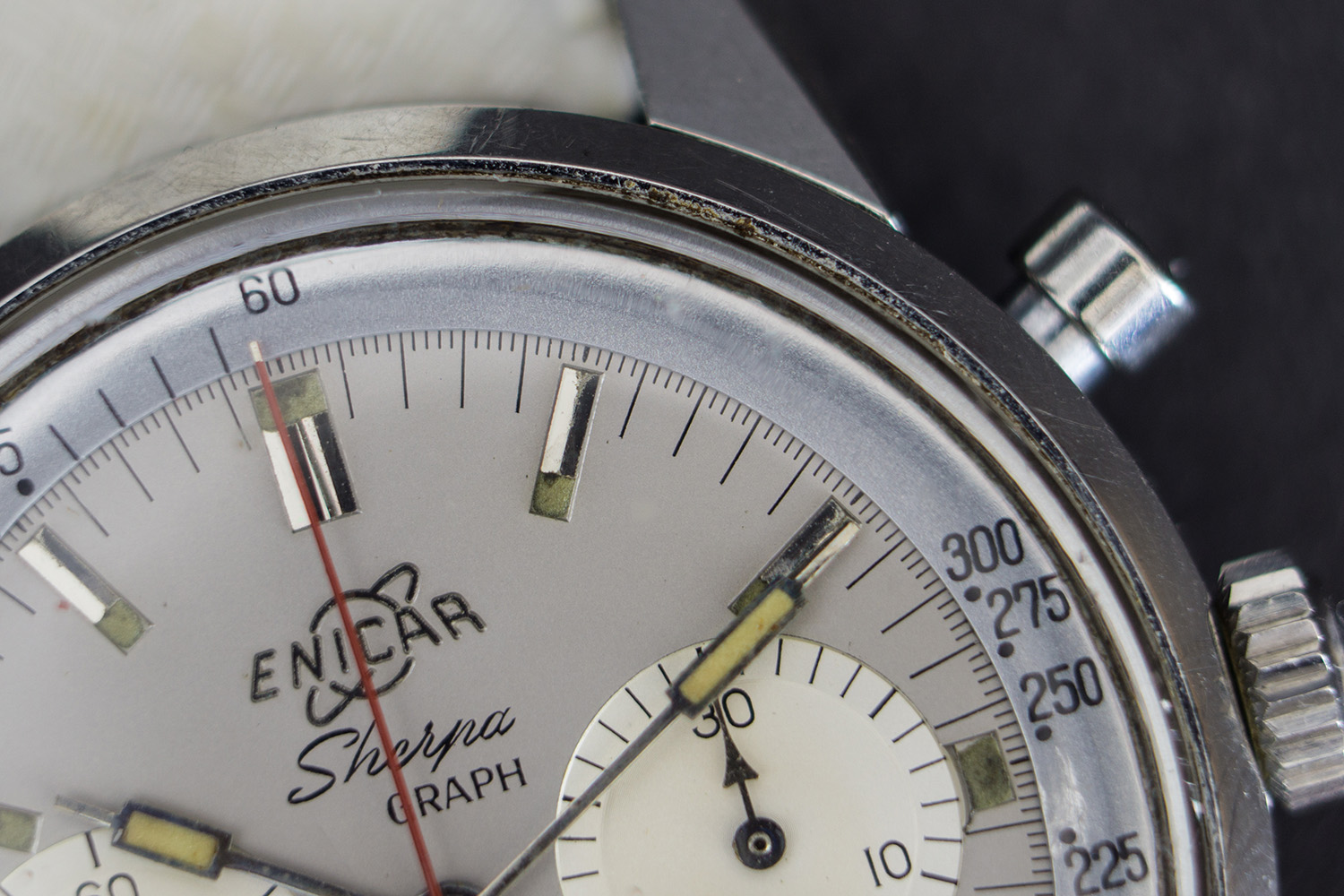 Enicar_Sherpa_Graph_MKIb_bezel – Enicar 101